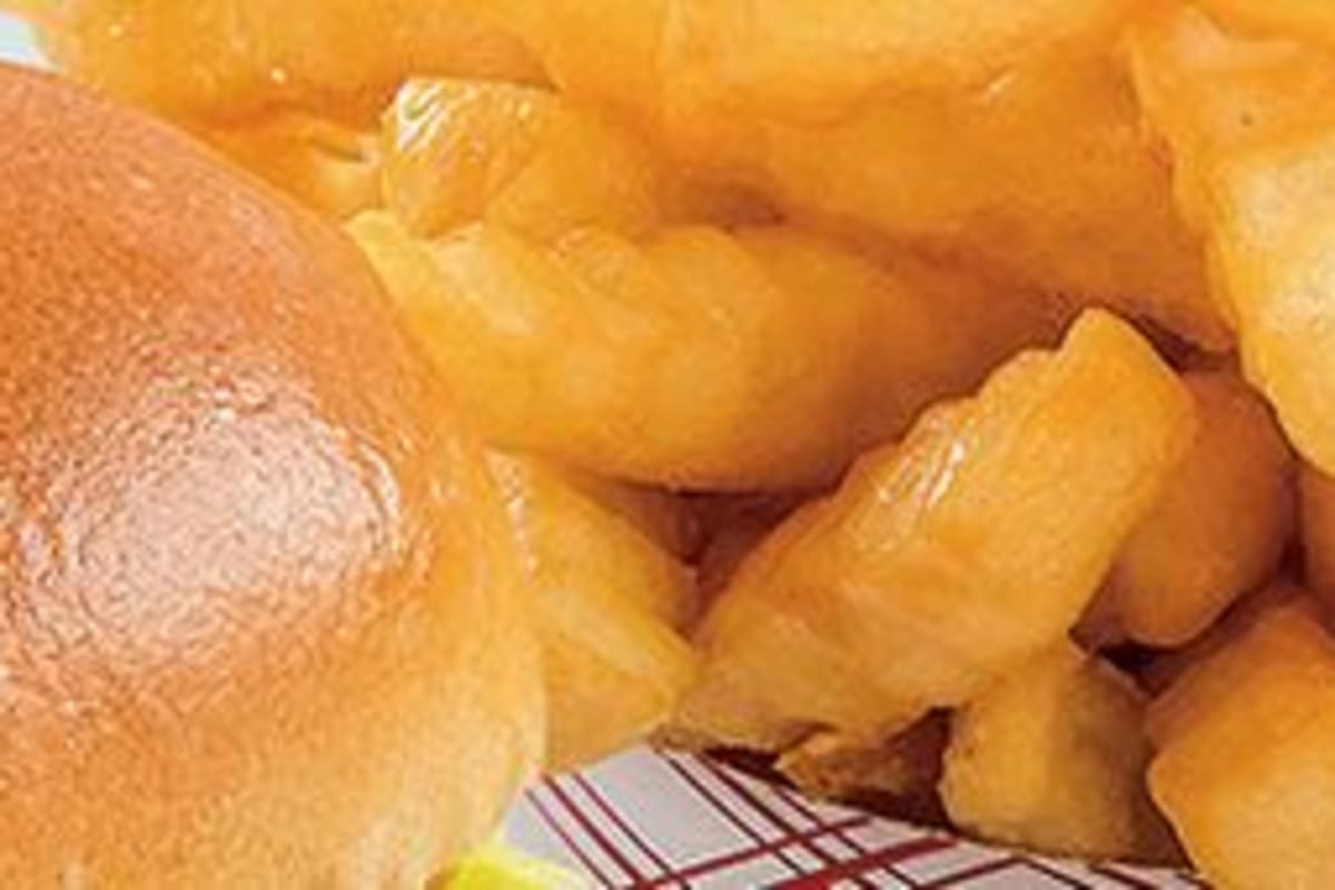 Tom Wahl's Greece - Rochester, NY Restaurant | Menu + Delivery | Seamless