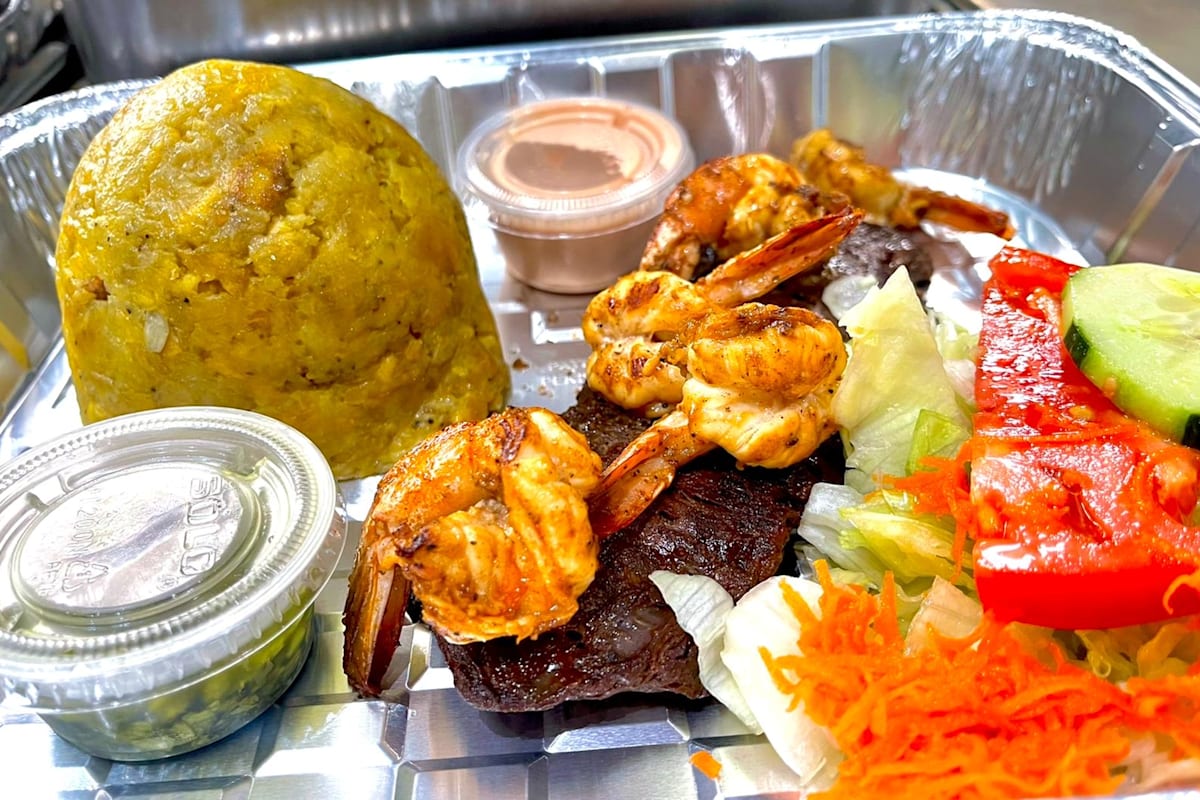Casa Del Mofongo Delivery Menu | Order Online | 4638 North 5th Street ...