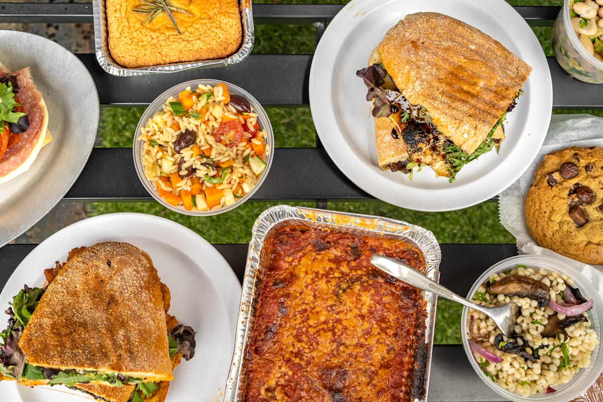 ALC Italian Grocery - Brooklyn, NY Restaurant | Menu + Delivery | Seamless