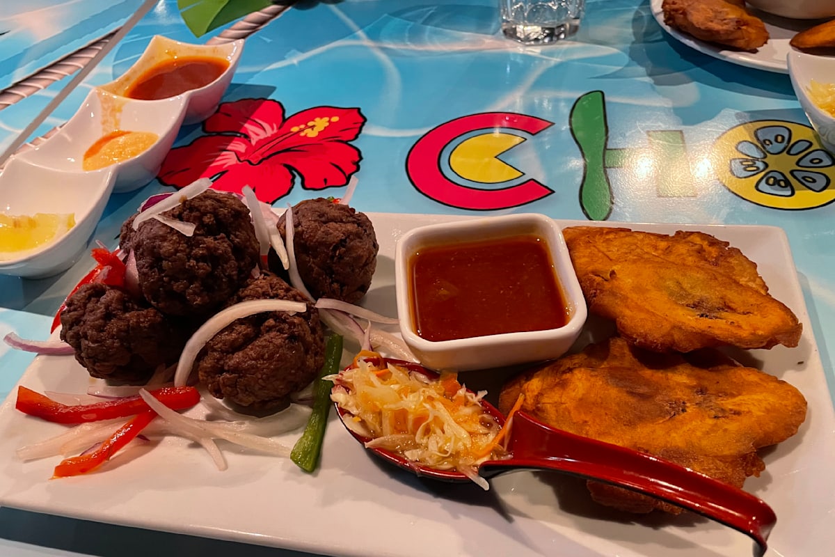 Choublak Restaurant - Fort Lauderdale, FL Restaurant | Menu + Delivery ...