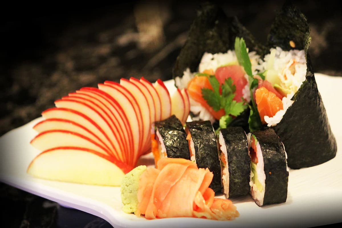 Happi Sushi Japanese Restaurant - Highland Park, IL Restaurant | Menu ...