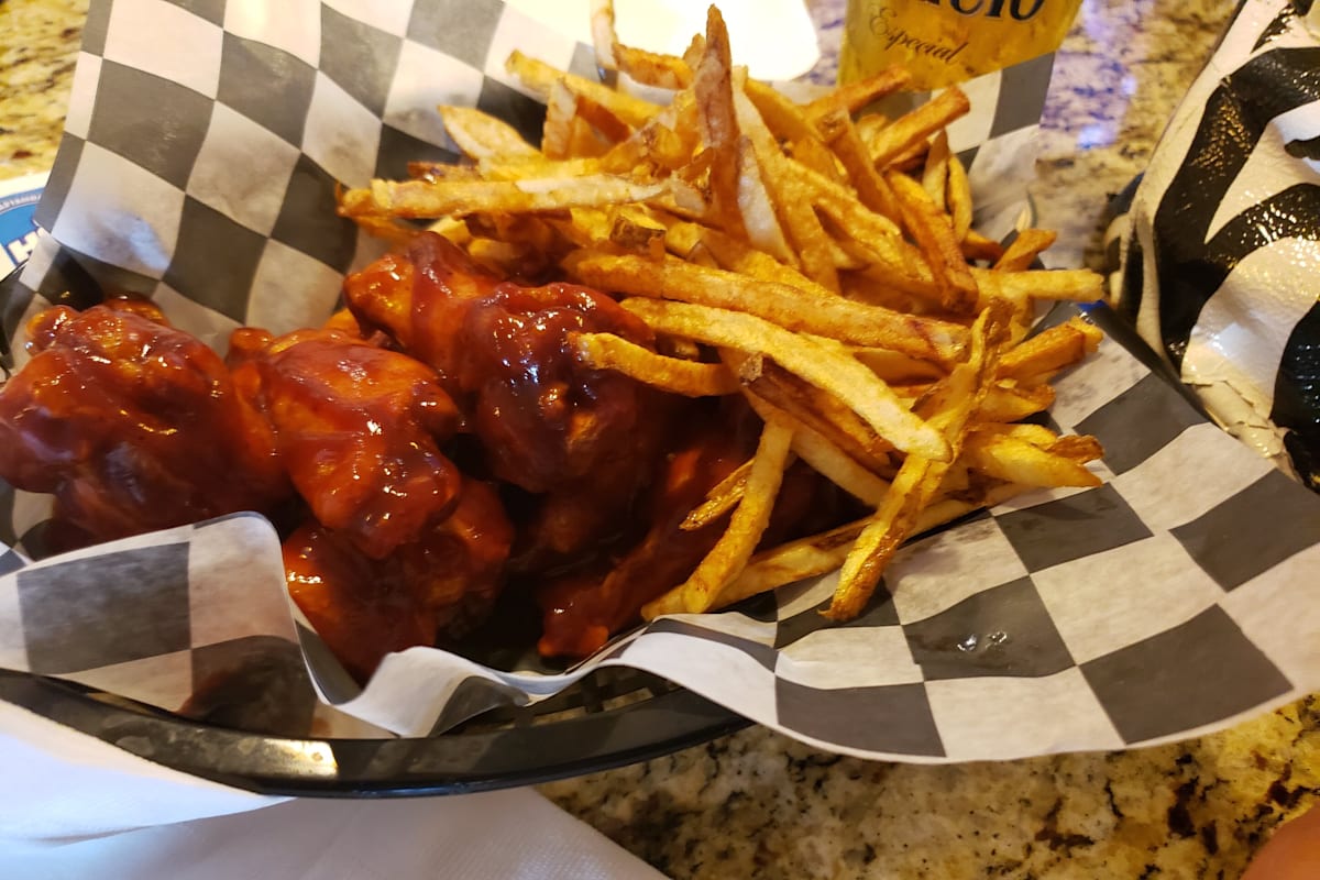 Knoll Run Golf Course Delivery Menu | Order Online | 1421 Struthers ...