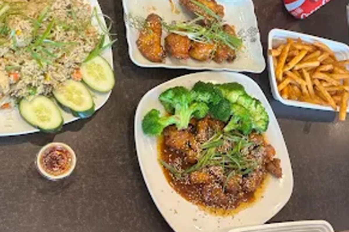 Khao Halal Chinese Delivery Menu | Order Online | 30 Nassau Blvd Garden ...