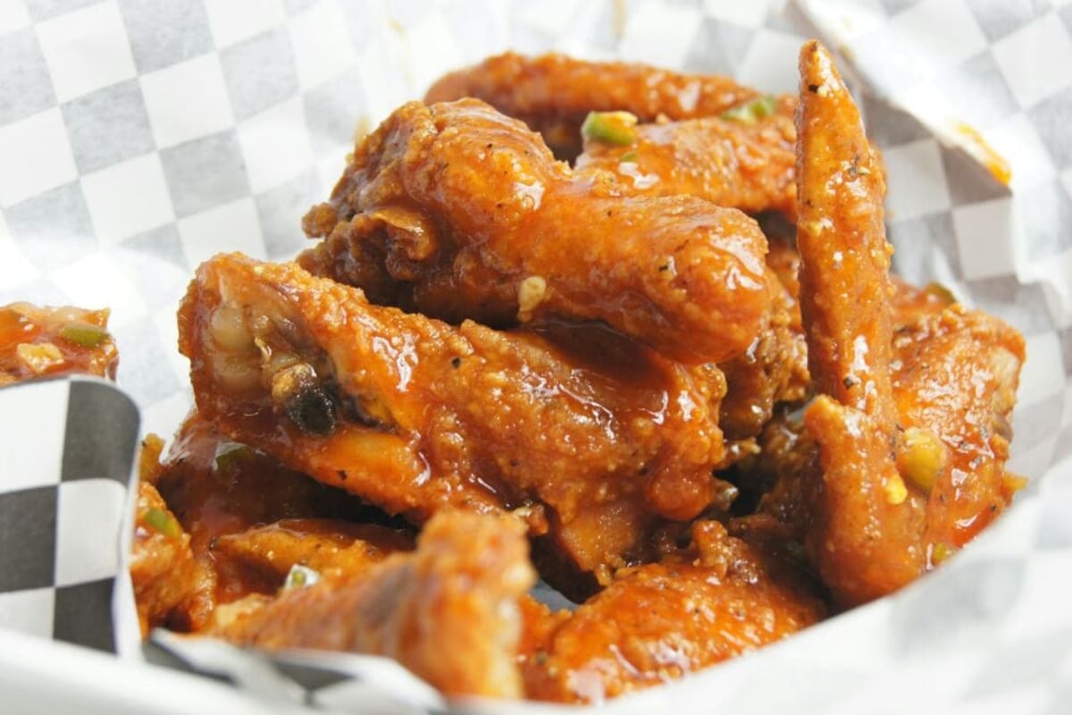 Fish 'n Wingz Delivery Menu | Order Online | 9002 42nd St Indianapolis ...