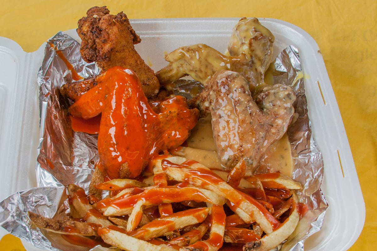 Tastee Rolls - Bellwood, IL Restaurant | Menu + Delivery | Seamless