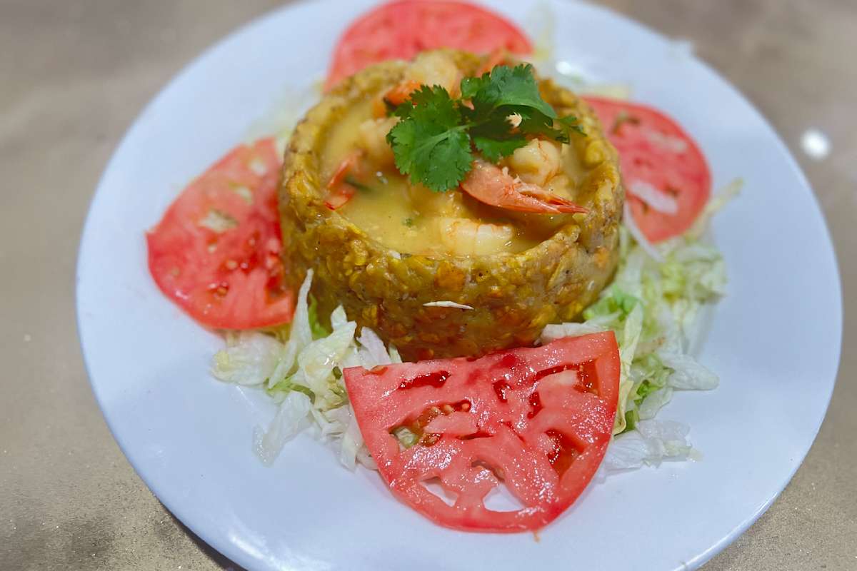 Gold Cafe Bar and Grill Delivery Menu | Order Online | 326 Union Ave ...