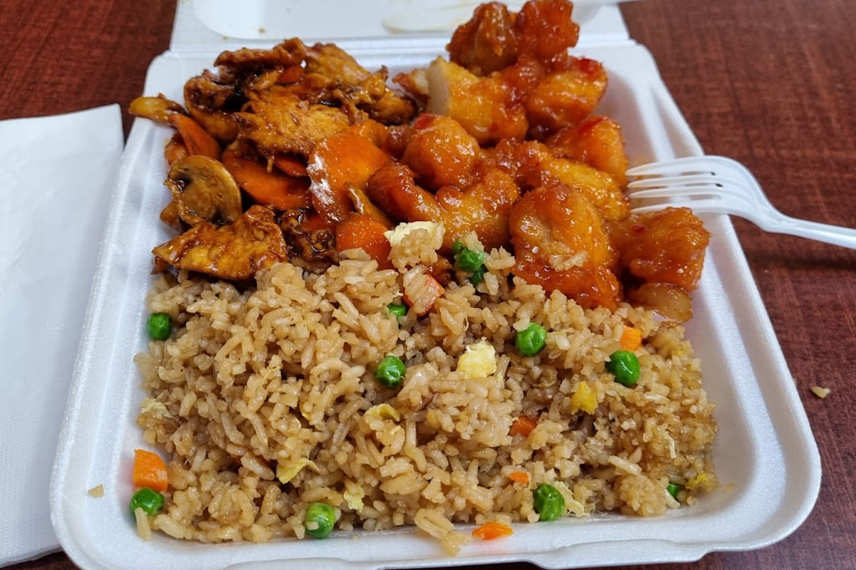 Flaming Wok Delivery Menu | Order Online | 4650 US-89 F16 Flagstaff ...