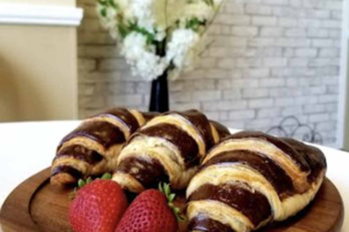 Mon Ami Cafe Delivery Menu | Order Online | 1740 E Venice Ave Venice ...