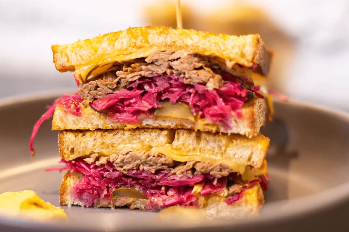 Knuckle Sandwiches Delivery Menu | Order Online | 11925 S Inglewood Ave ...