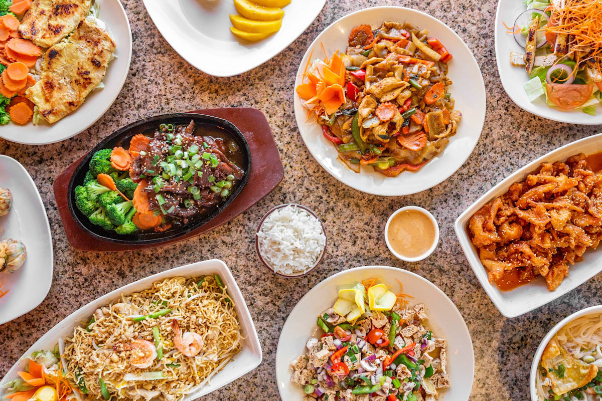 Chim Thai Cafe - Milford, MA Restaurant | Menu + Delivery | Seamless