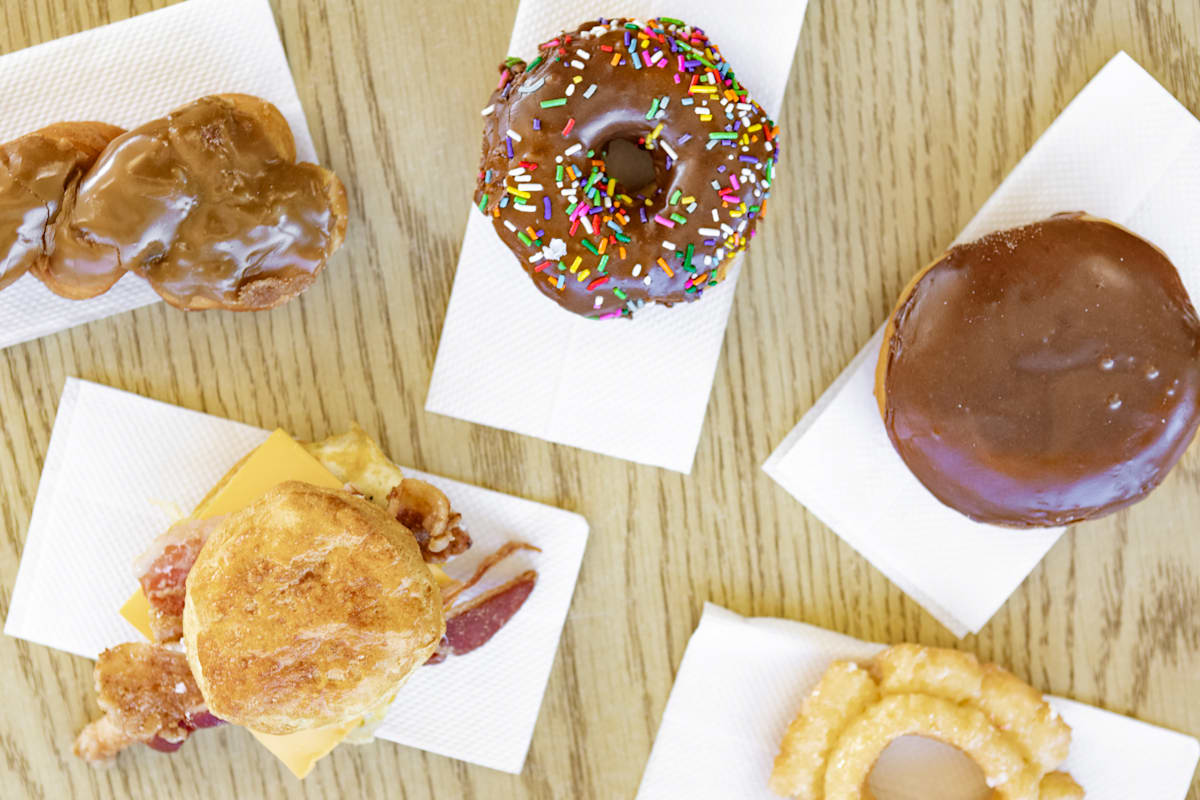 Donut D-Light Delivery Menu | Order Online | 3301 W Broadway Business ...