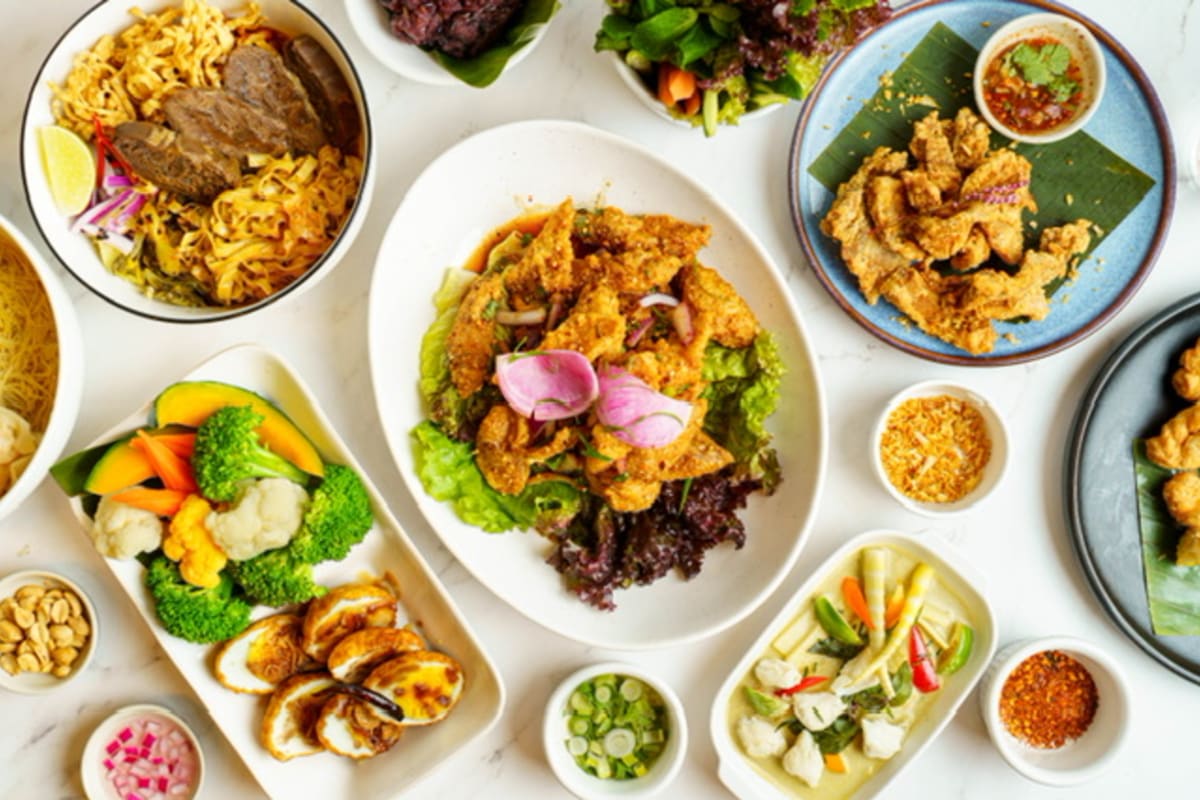 LENOXTHAI - New York, NY Restaurant | Menu + Delivery | Seamless