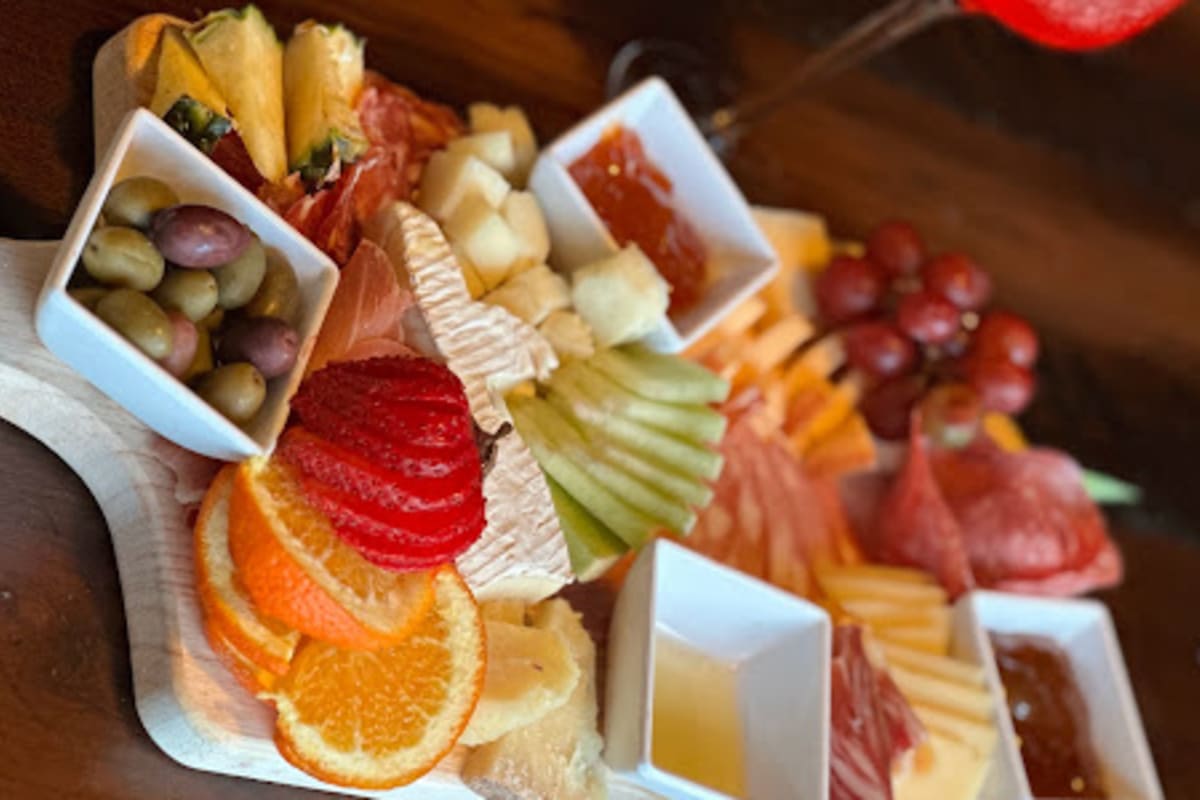 Blue Mermaid Bar & Grill Delivery Menu | Order Online | 3421 Ridge Rd ...