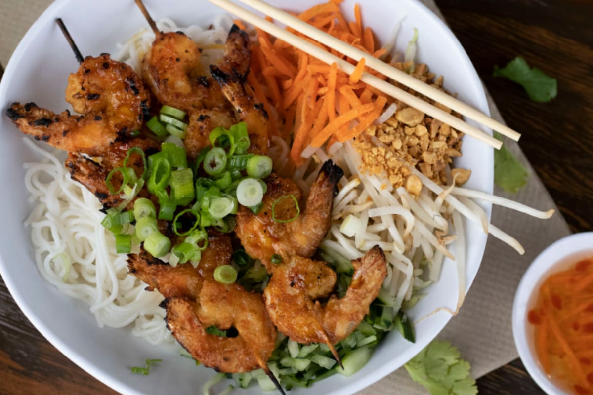 Pho Tre Bien Noodle Bar Delivery Menu | Order Online | 7456 Cimarron ...