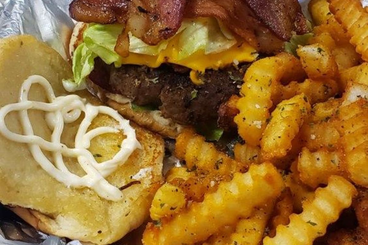 Rees s Eats LLC - Dallas, TX Restaurant | Menu + Delivery | Seamless