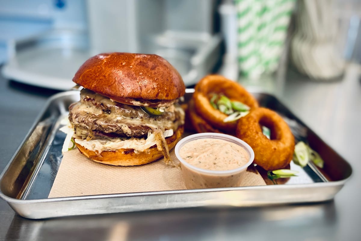 Speedy’s Burgers & Bowls - Jersey City, NJ Restaurant | Menu + Delivery ...