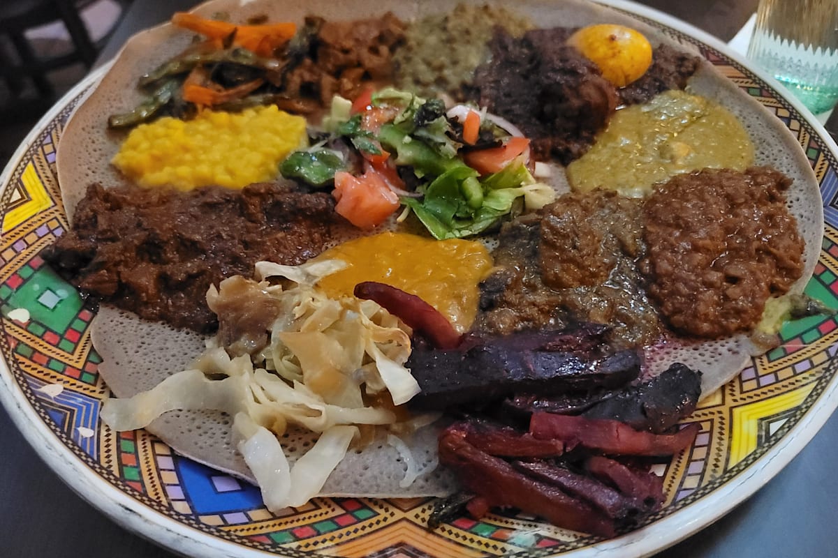 Dilla Ethiopian Restaurant - Minneapolis, MN Restaurant | Menu ...