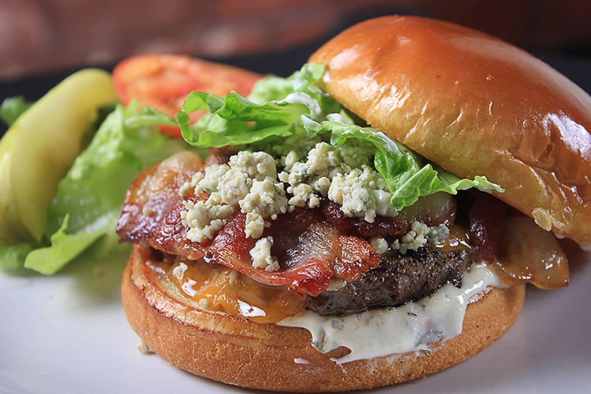 Jr Crickets Riverdale Delivery Menu | Order Online | 5456 W ...