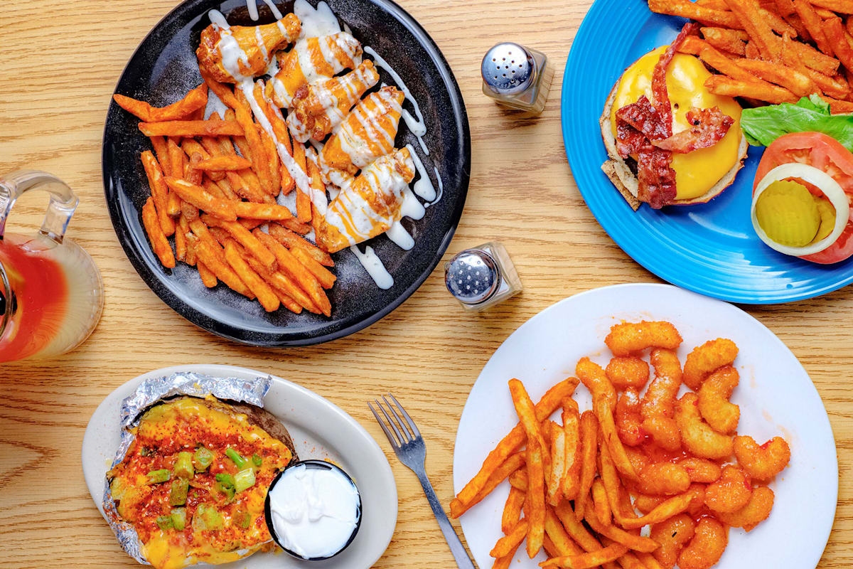 Huge Impact Restauranr-Louisville - Louisville, KY Restaurant | Menu ...