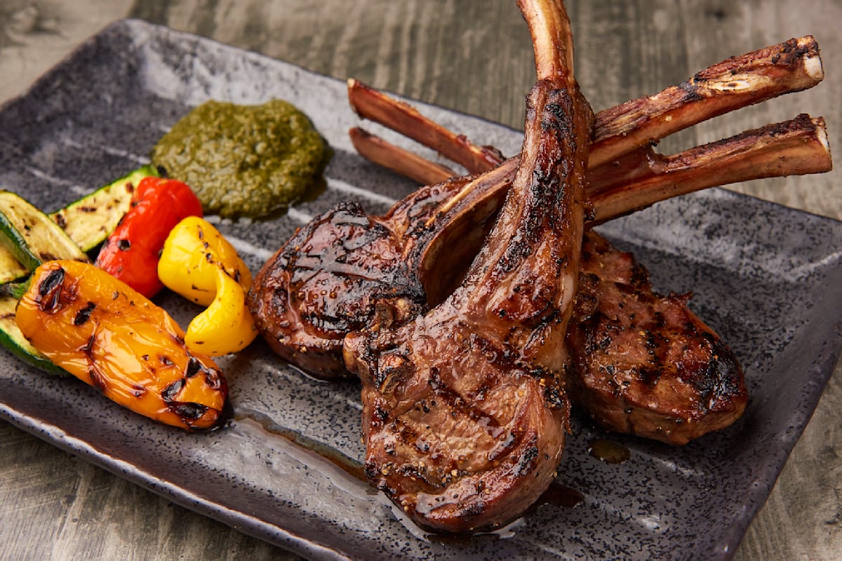 WISE Bar & Grill - Brooklyn, NY Restaurant | Menu + Delivery | Seamless