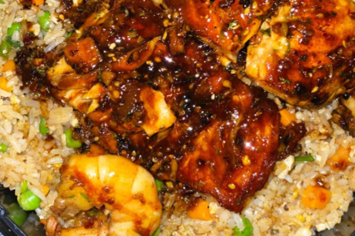 Mamma Tee's Kitchen - Washington, DC Restaurant | Menu + Delivery ...