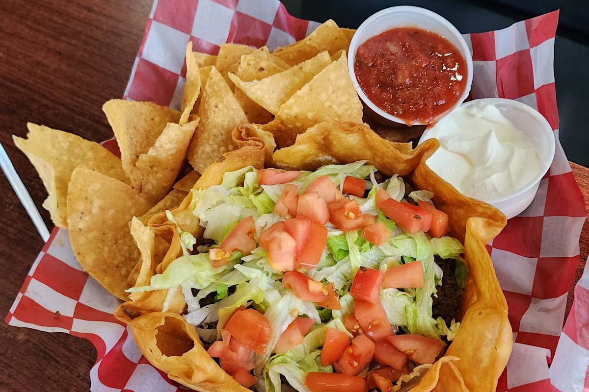 Underdog Sports Bar and Grill Delivery Menu | Order Online | 6197 ...
