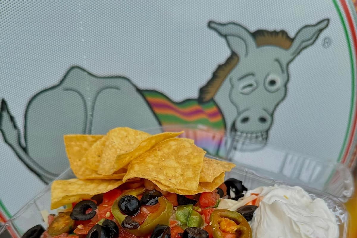 Ponchitos Taqueria Delivery Menu | Order Online | 1022 W Fayette St ...