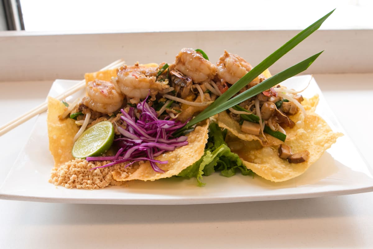 Dek Sen Delivery Menu | Order Online | 86-08 Whitney Ave Elmhurst | Grubhub