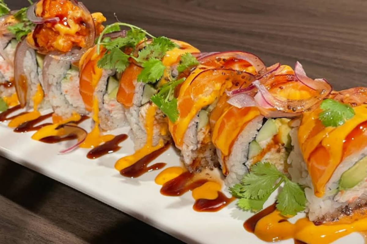 Akai Asian Bistro - Huntington Park, CA Restaurant | Menu + Delivery ...