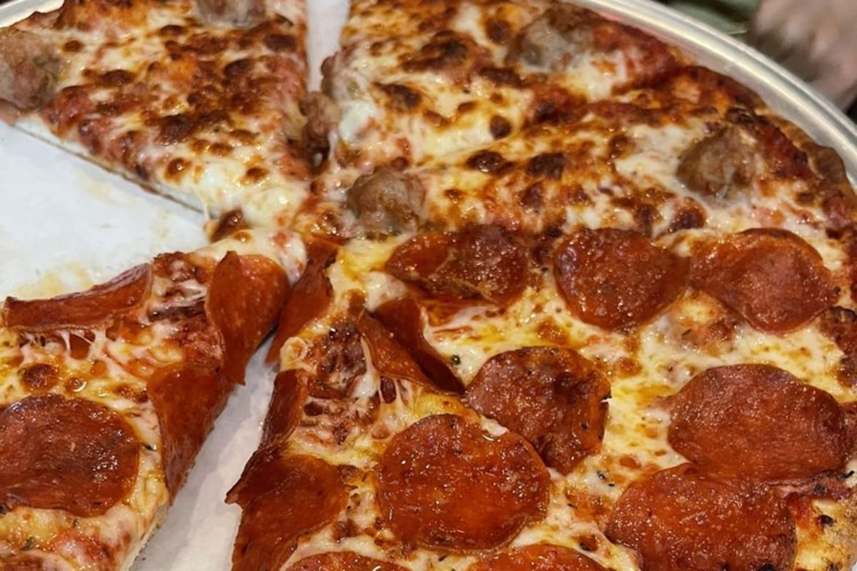 Cerello's Pizza, Wine Cafe - Tacoma, WA Restaurant | Menu + Delivery ...