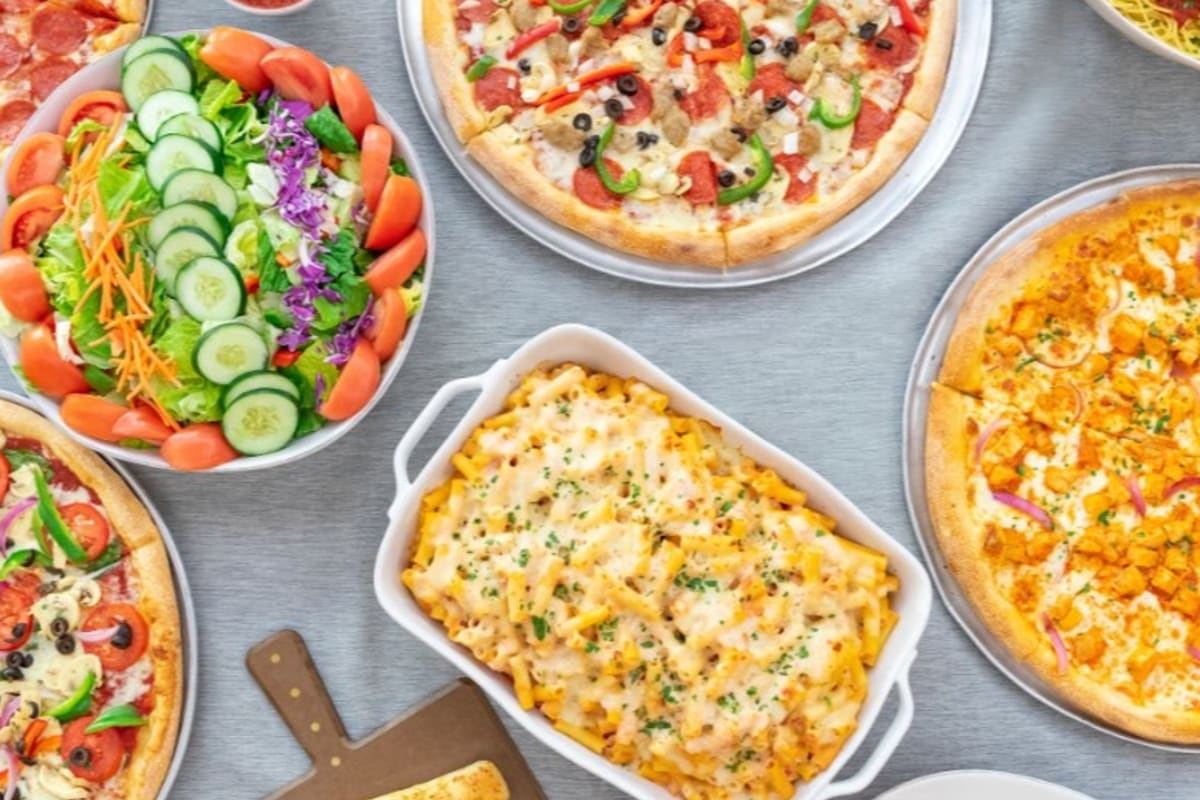 Sbarro Delivery Menu | Order Online | 1450 Ala Moana Boulevard Honolulu ...