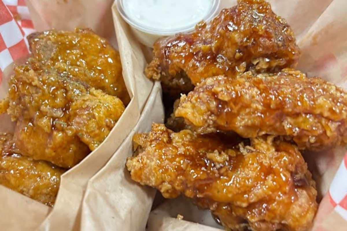 Chicken & Fish Holic - Anaheim, CA Restaurant | Menu + Delivery | Seamless