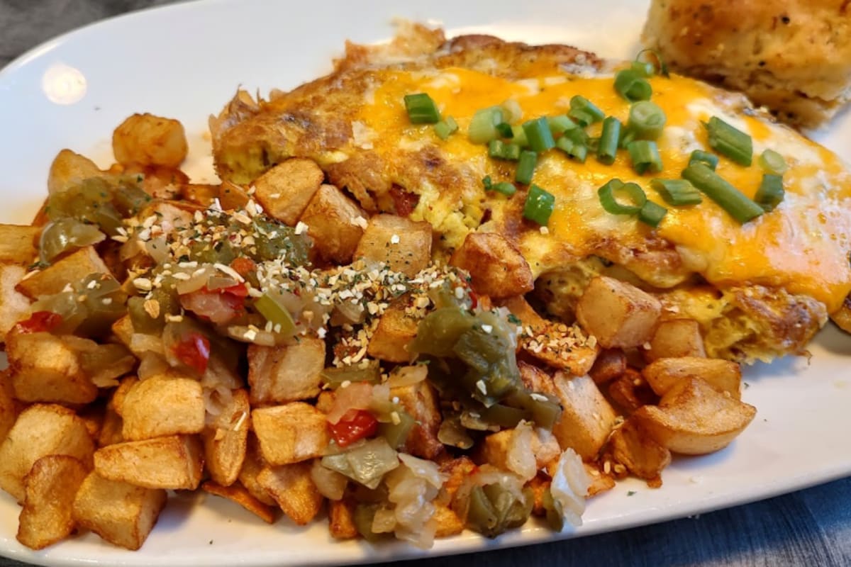 Twisted Biscuit Brunch Co. Delivery Menu | Order Online | 1071 S State ...