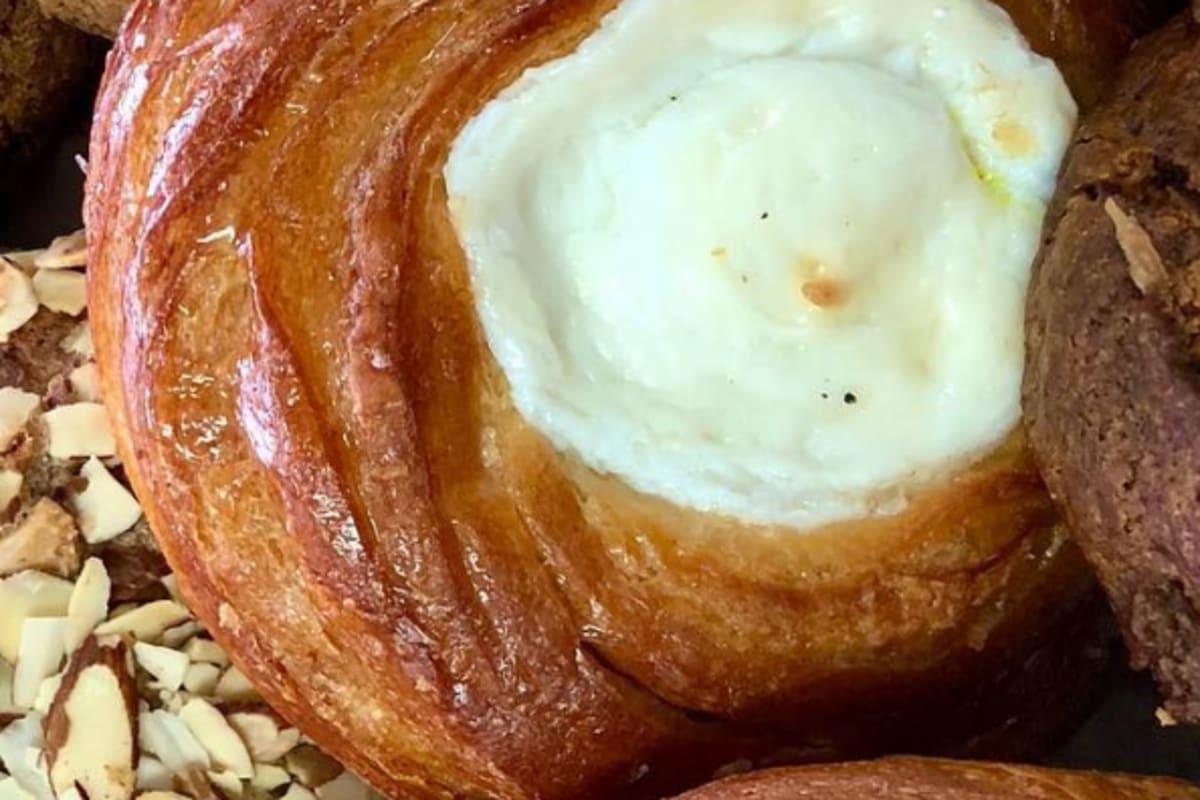 Virgil Cafe and Juice Bar Delivery Menu | Order Online | 709 N Virgil ...