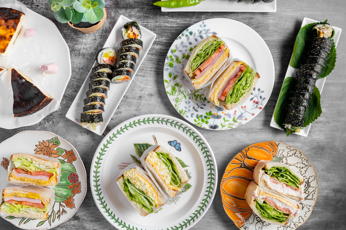 Flowers & Flour - Flushing, NY Restaurant | Menu + Delivery | Seamless