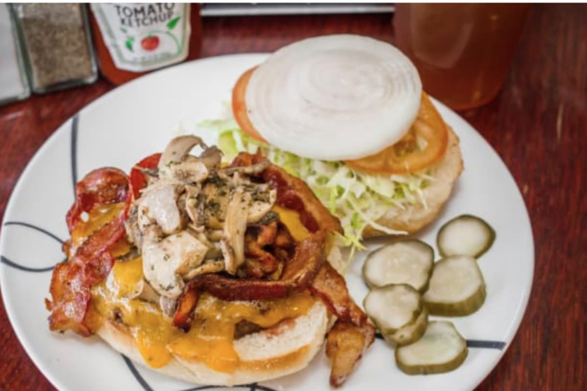 Jim Dandy's of Rutherford - Rutherford, NJ Restaurant | Menu + Delivery ...