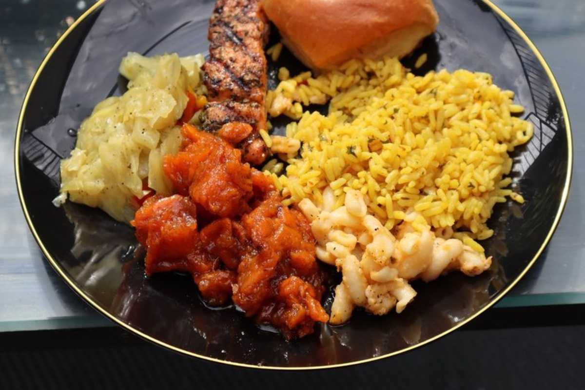 Jamil's Cafe Delivery Menu | Order Online | 6830 Ogontz Avenue ...