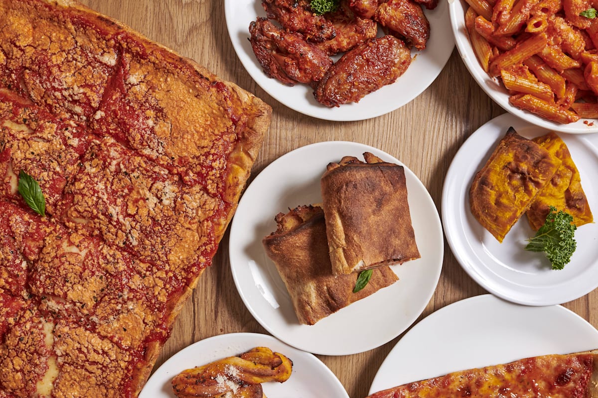 Ozone Pizza - Ozone Park, NY Restaurant | Menu + Delivery | Seamless