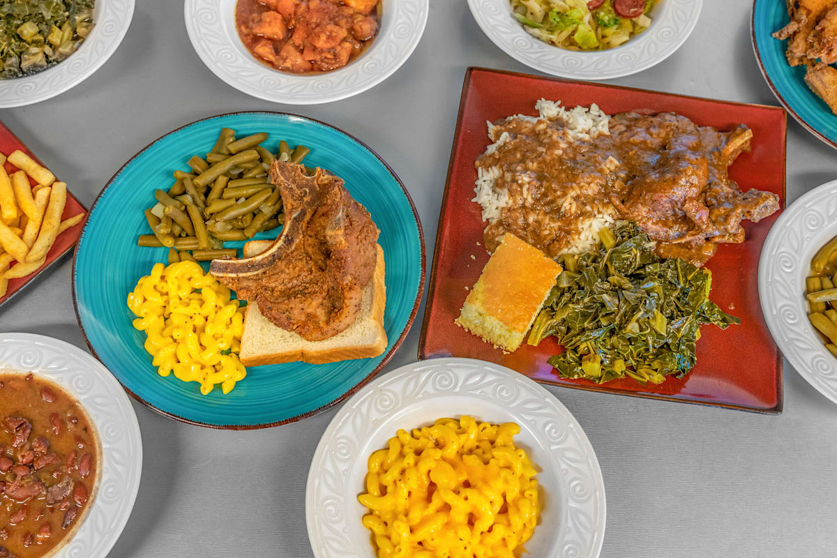A Touch by Tonya Soul Food and Southern Cuisine - Pflugerville, TX ...