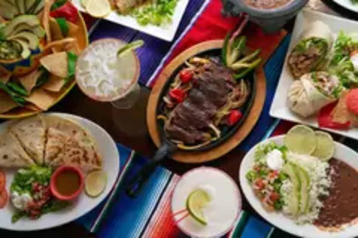 Alberto Jr Mexican Food Delivery Menu | Order Online | 10410 Holman ...