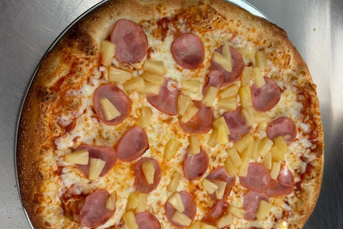 Holy Pie! Pizzeria - Macon, GA Restaurant | Menu + Delivery | Seamless