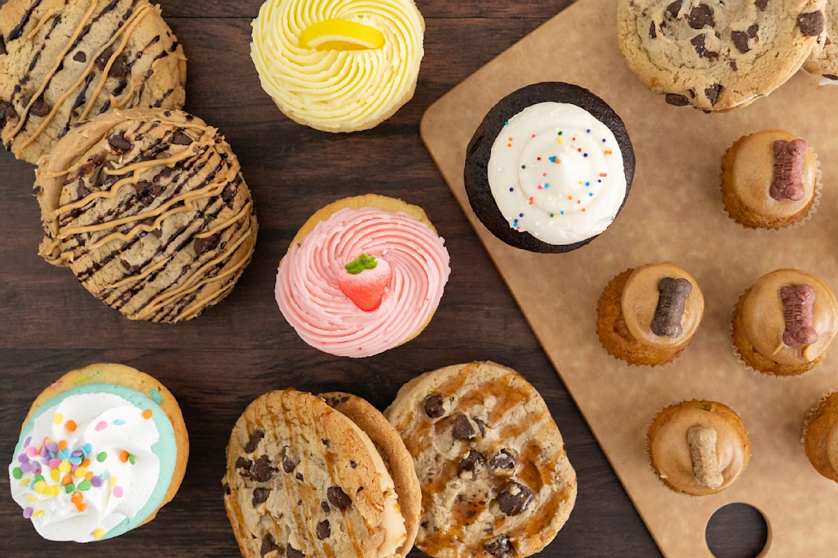 Cupcake Mojo Delivery Menu | Order Online | 644 Middle St Weymouth ...