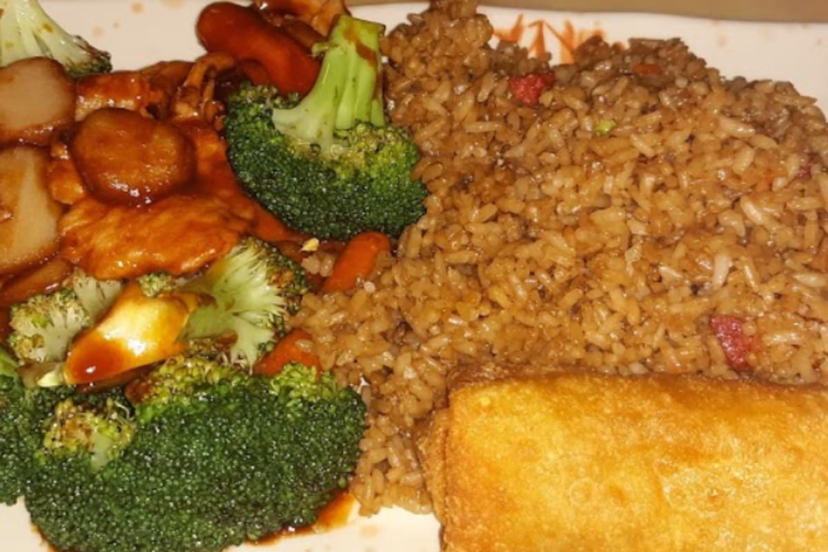 Sunny's Chinese Noodle House Delivery Menu | Order Online | 2331 Velp ...