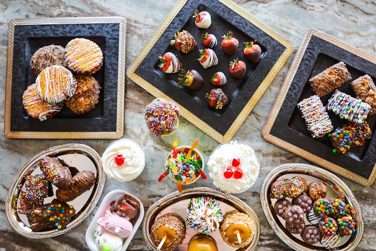 Signature Sweets Chocolate & Ice Cream - Stuart, FL Restaurant | Menu ...