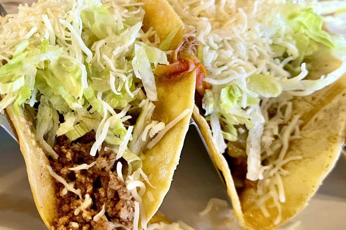 El Salto Mexican Restaurant - Chesterton, IN Restaurant | Menu ...