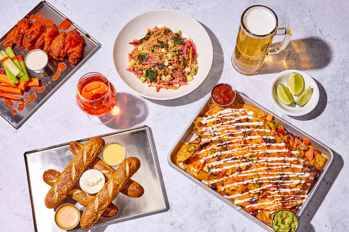 Hopsmith Chicago Delivery Menu | Order Online | 15 W Division St ...