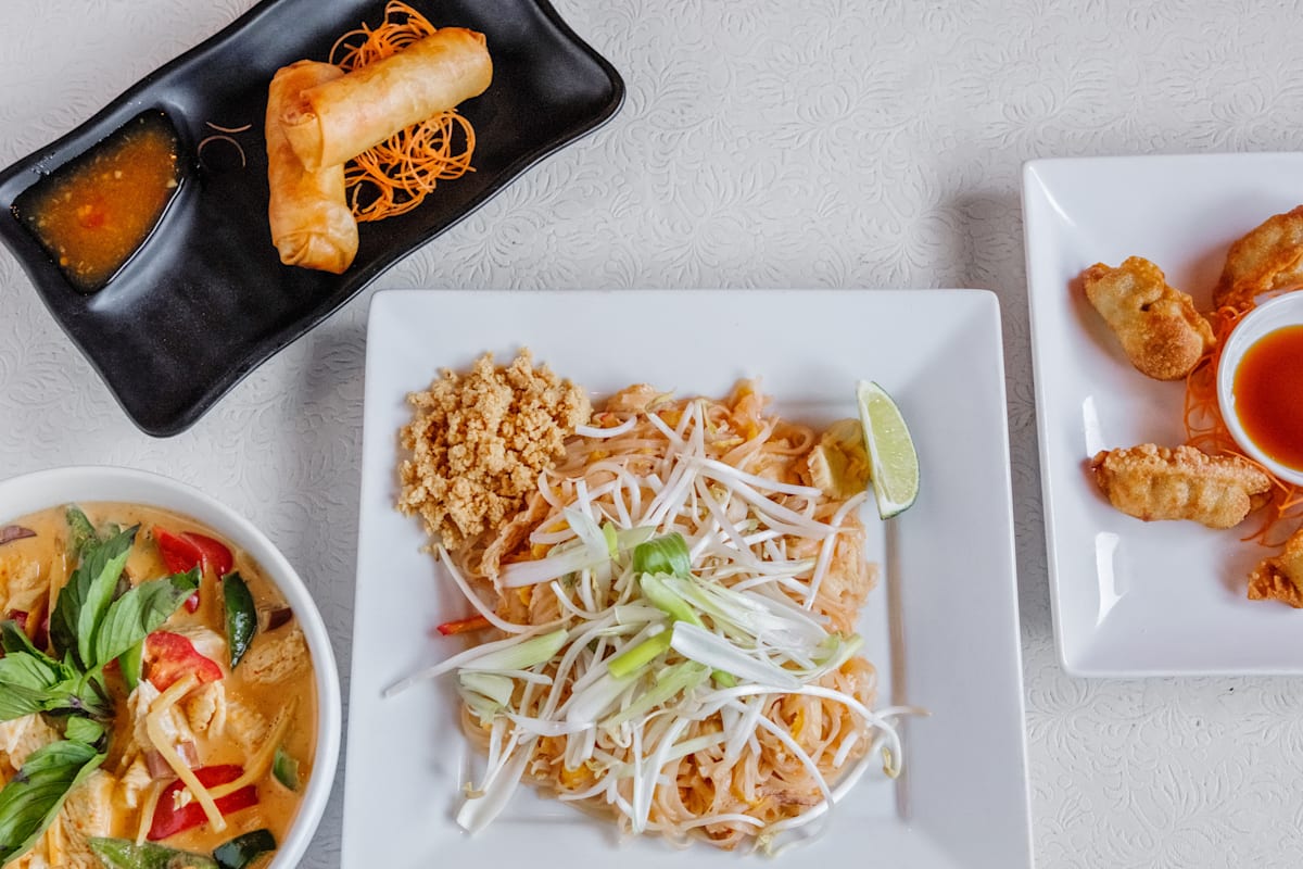 Sake Thai & Sushi Bar Delivery Menu | Order Online | 65 Dunn Dr ...