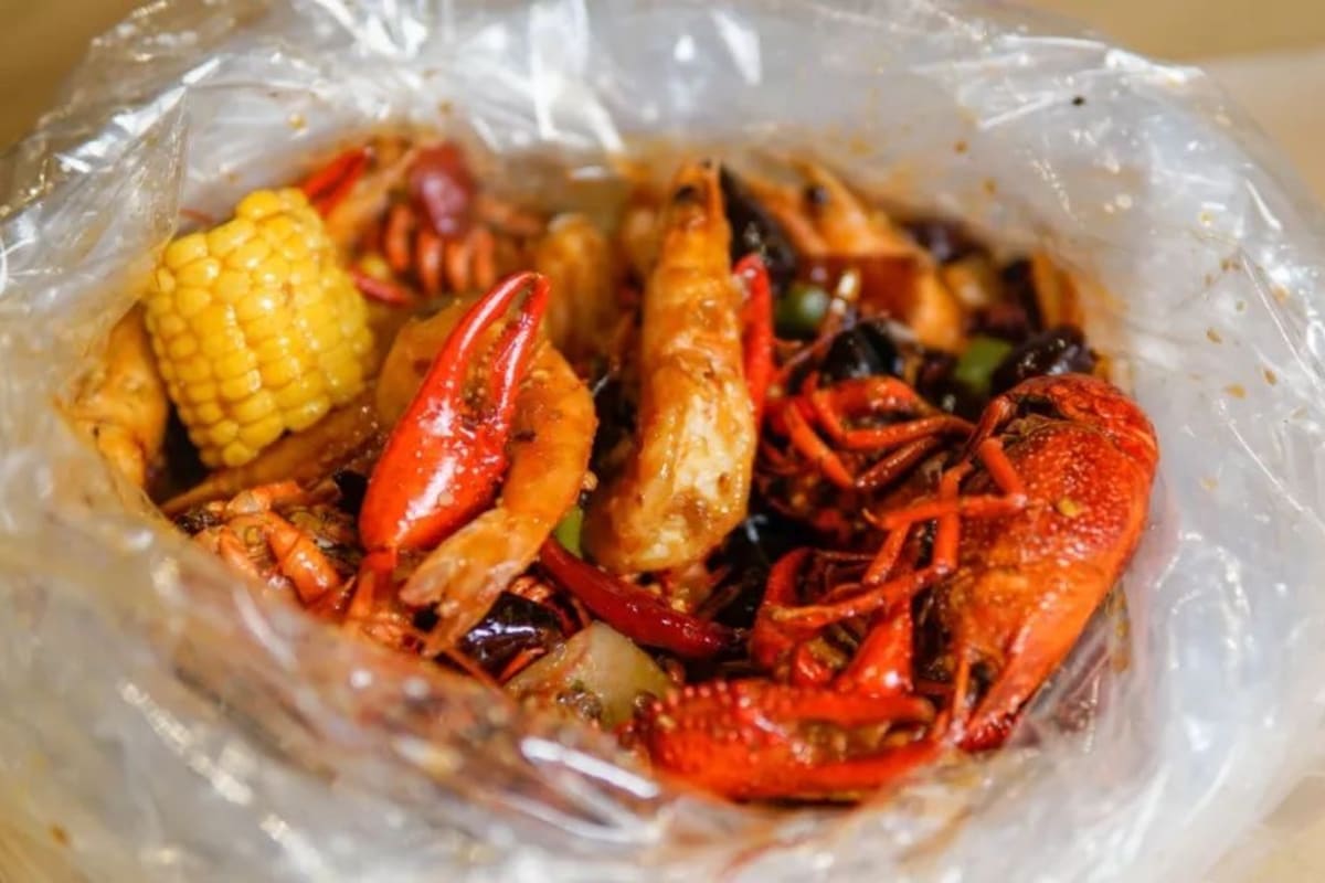 Union Seafood Delivery Menu | Order Online | 820 Central Ave Albany ...