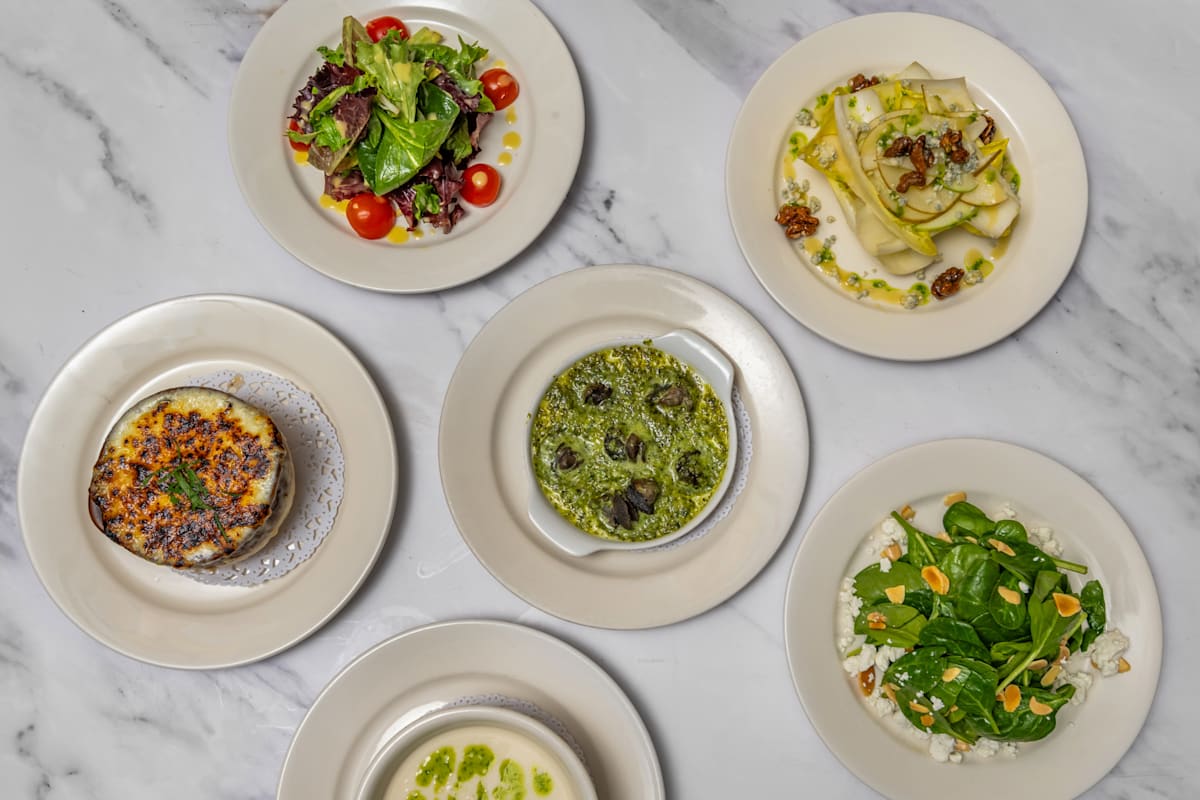 Le Parisien - New York, NY Restaurant | Menu + Delivery | Seamless