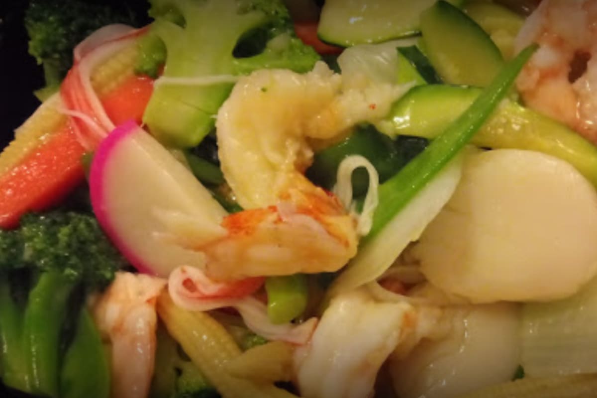 Asia One - Fall River, MA Restaurant | Menu + Delivery | Seamless